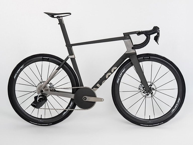 No. 22 Prototype Reactor: The first ever 3D printed aero titanium bike ...